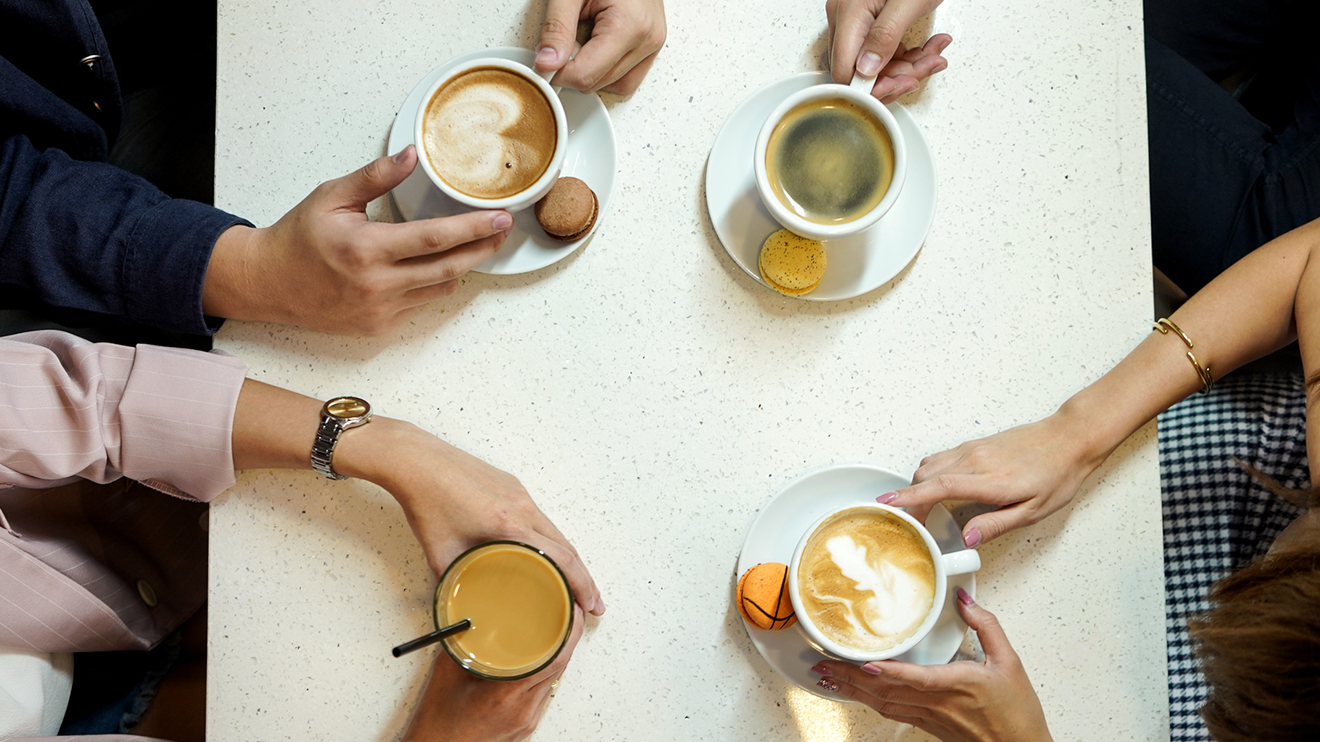 Pouring the perfect cup of coffee - Arsenal